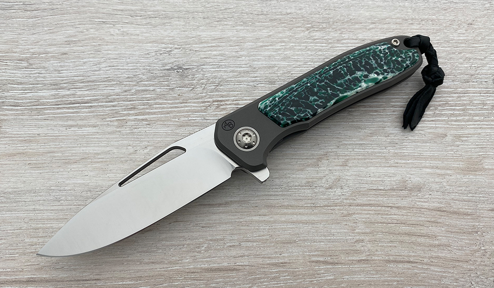 imambaⓇ Mirror Flipper in Green Kudu Bone: African Sporting Creations