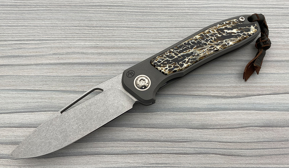 Stonewashed imambaⓇ Flipper Delete in Brown Kudu Bone: African Sporting ...