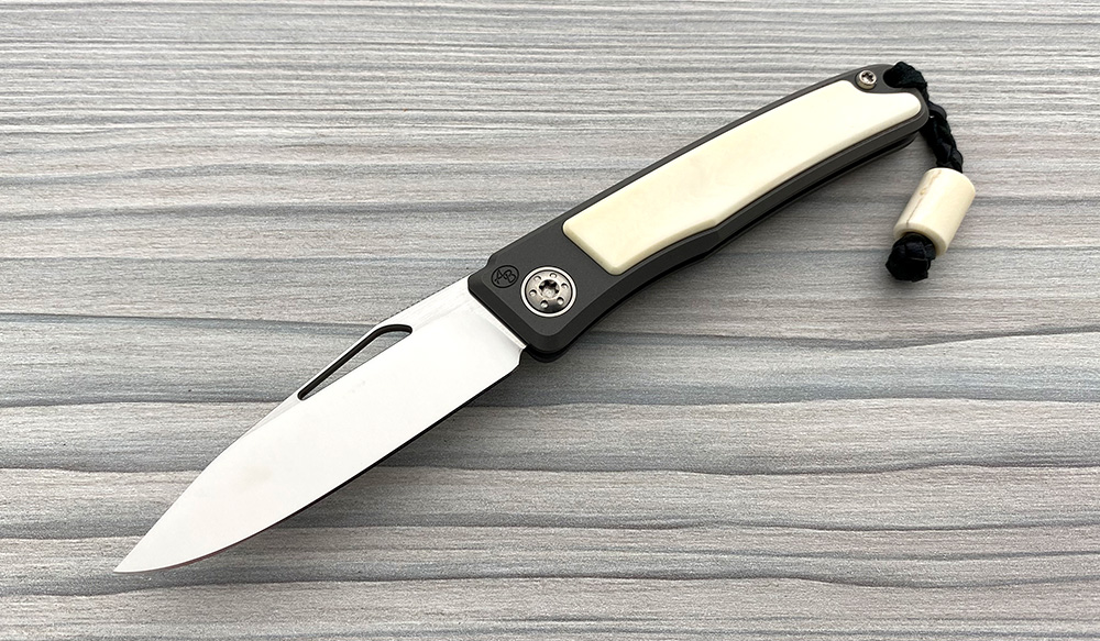 Rinkhals in Natural Warthog: African Sporting Creations